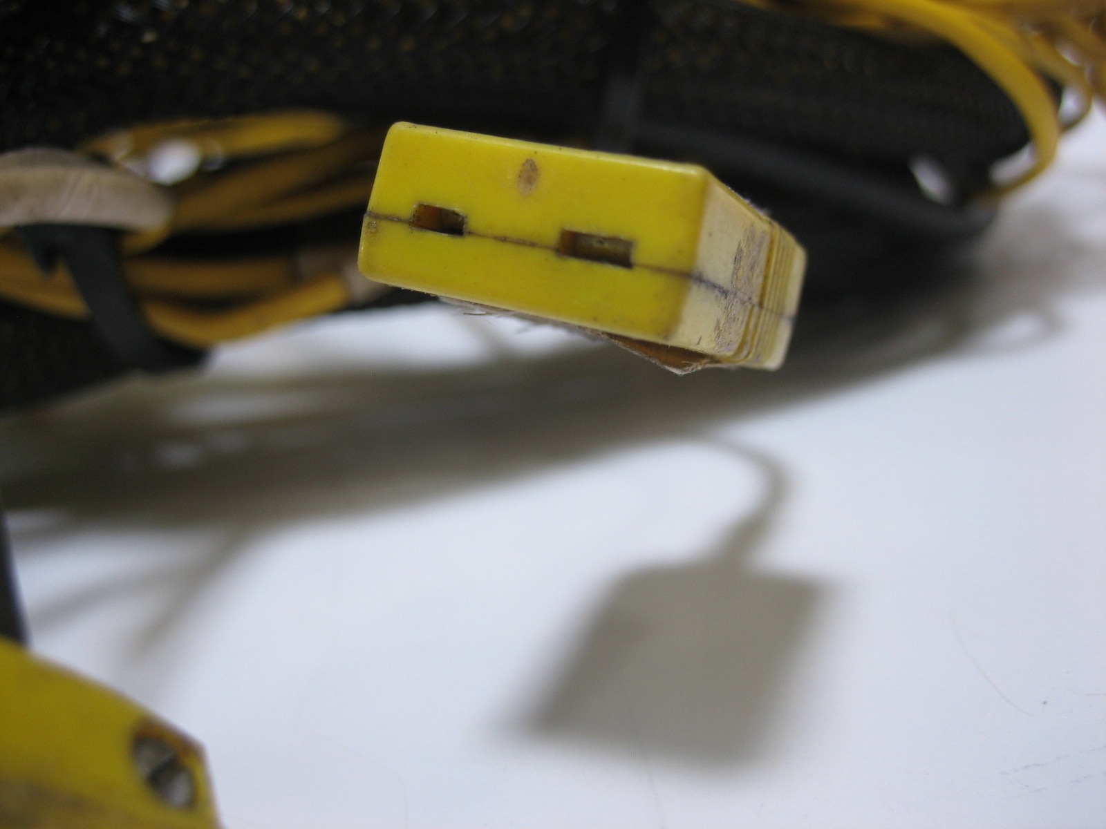 Fluke Hydra Data Bucket with 2645A Universal Input Module - Good ...