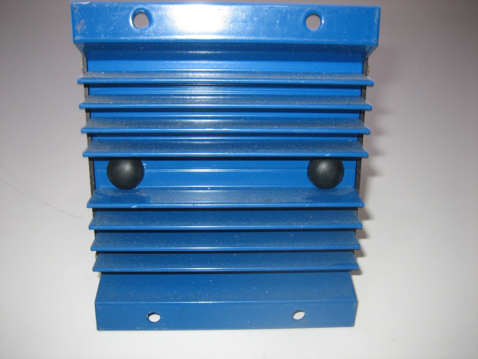 Corus 100/2 Marine Battery Isolator - 100a 1 Input 2 Outputs - TESTED ...