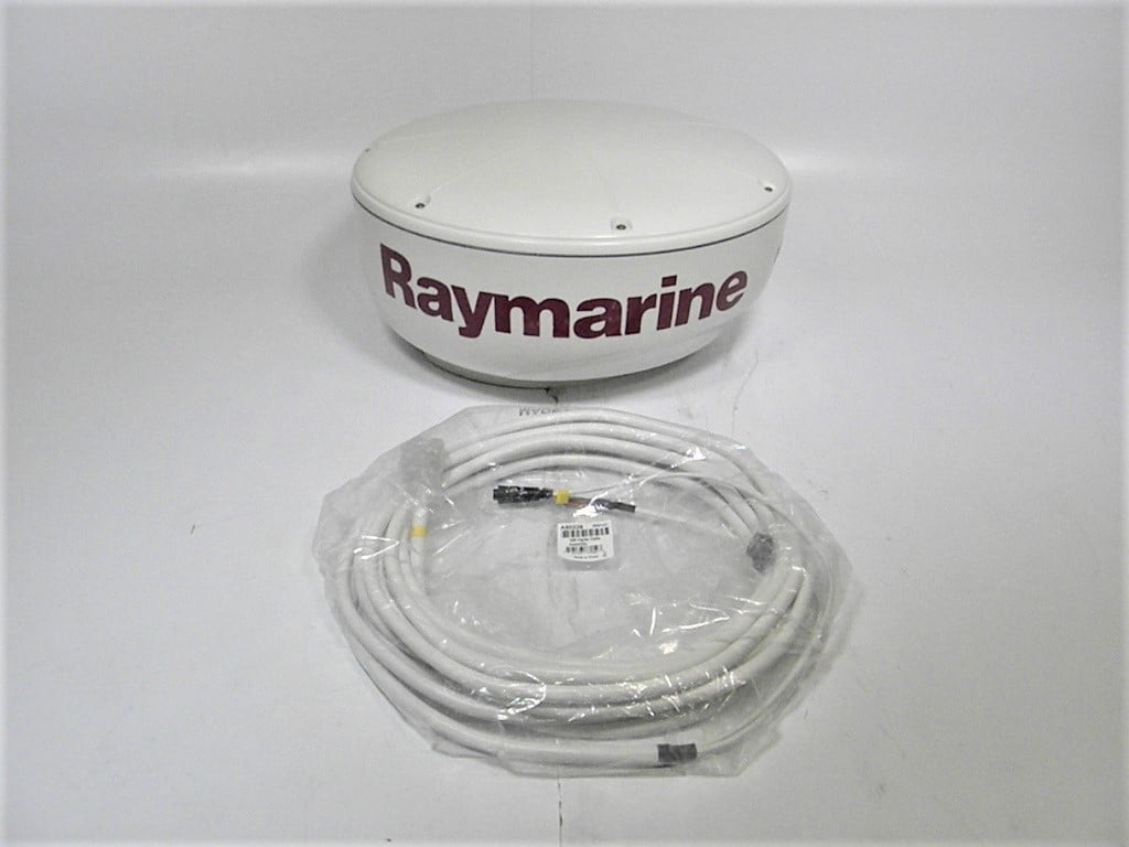 Raymarine RD418HD 4kw 18'' Digital Radome w/NEW 10m Cable*LOW HOURS*90 ...