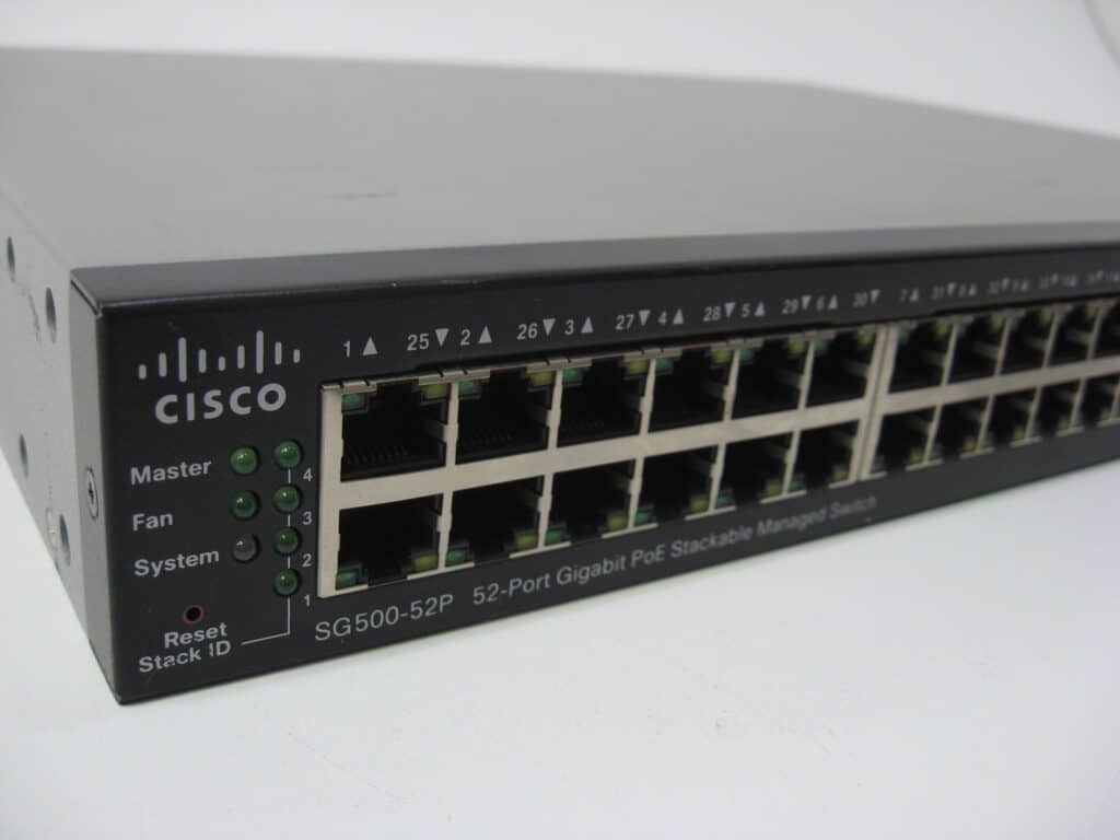 Cisco SG500-52P-K9 V06 52-Port Gigabit PoE Stackable Managed Switch ...