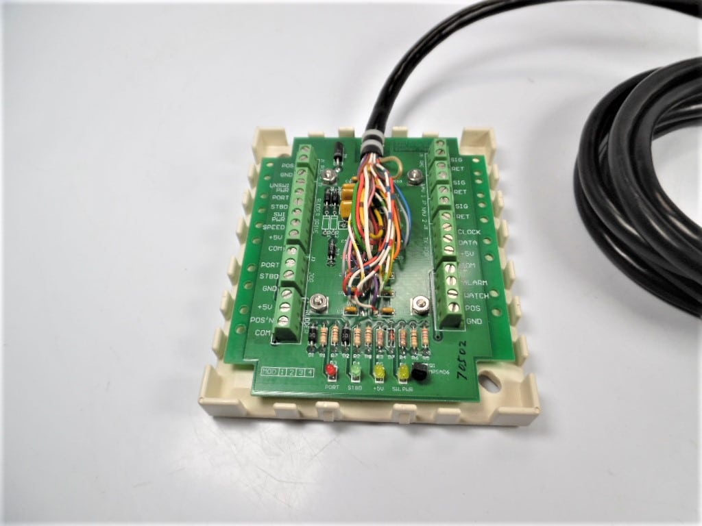 ComNav Marine - 2001 Autopilot Distribution Box - Great Used Condition ...