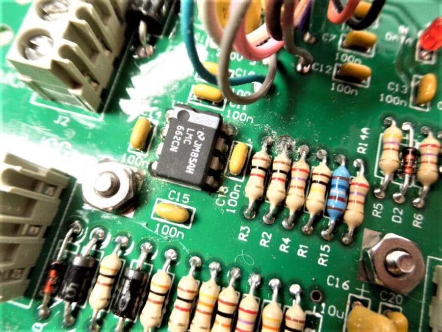 ComNav Marine - 1001/1101 Autopilot Distribution Box - OK Used ...