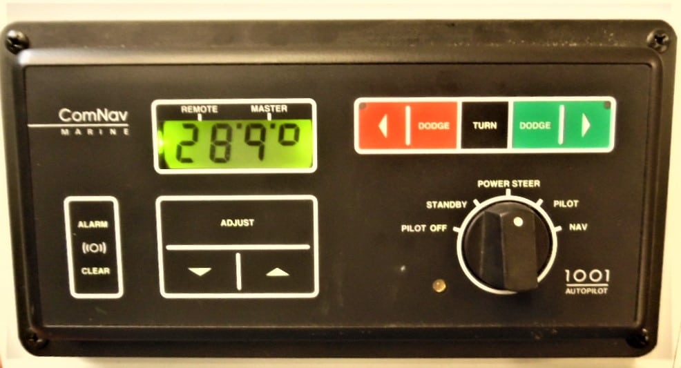 ComNav Marine - Autopilot Control Head 1001 - NEW OLD STOCK - SHOWROOM ...