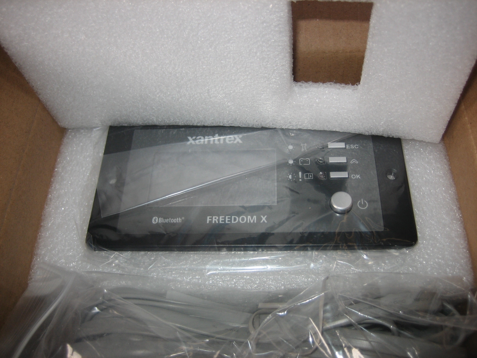 Xantrex *NEW* Freedom X XC Remote Panel - Bluetooth - 808-0817-02 - Max ...