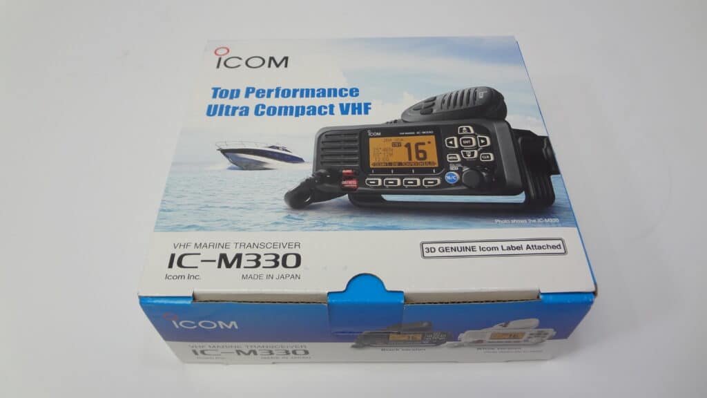 Icom IC-M330 Compact Submersible Marine VHF Transceiver Unit with Mic ...