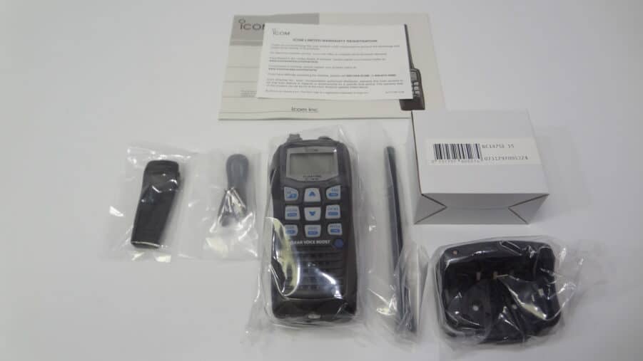 Icom IC-M36 Floating Wireless Submersible VHF Marine Transceiver Unit ...