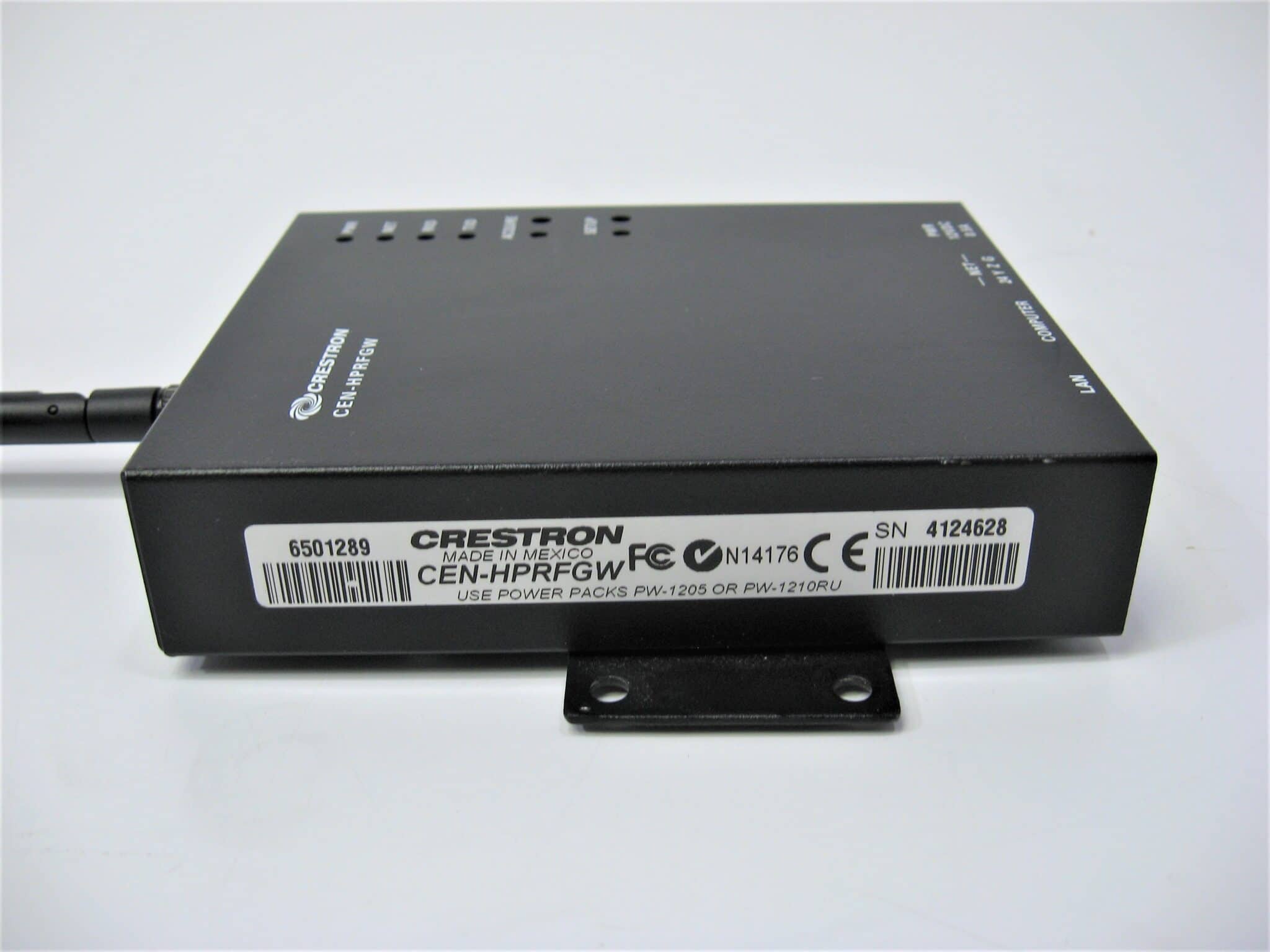 Crestron CEN-HPRFGW Extended Range RF Wireless Gateway w/ Antenna ...