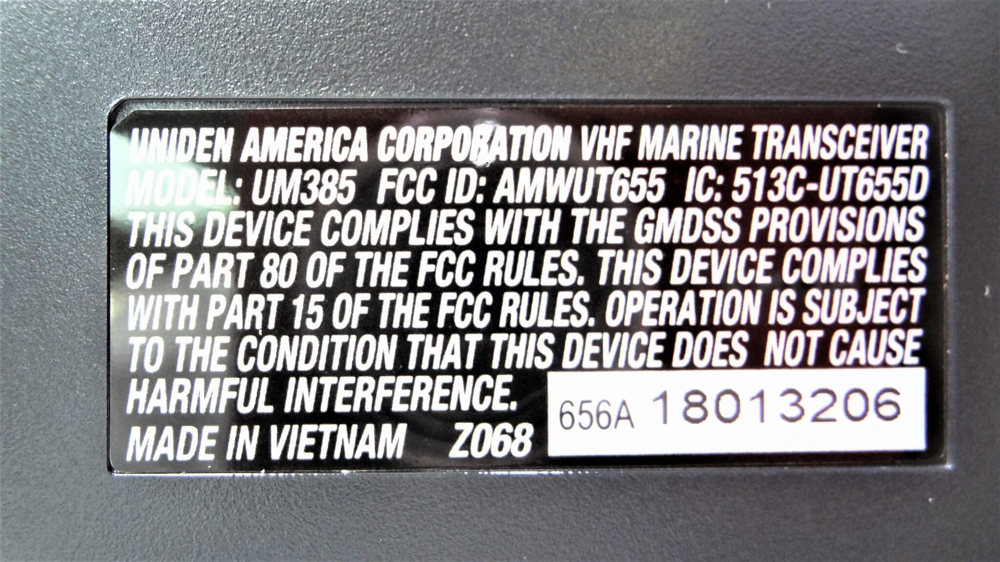 Uniden UM385BK Submersible VHF Marine Radio Fixed Mount Class D -New In ...