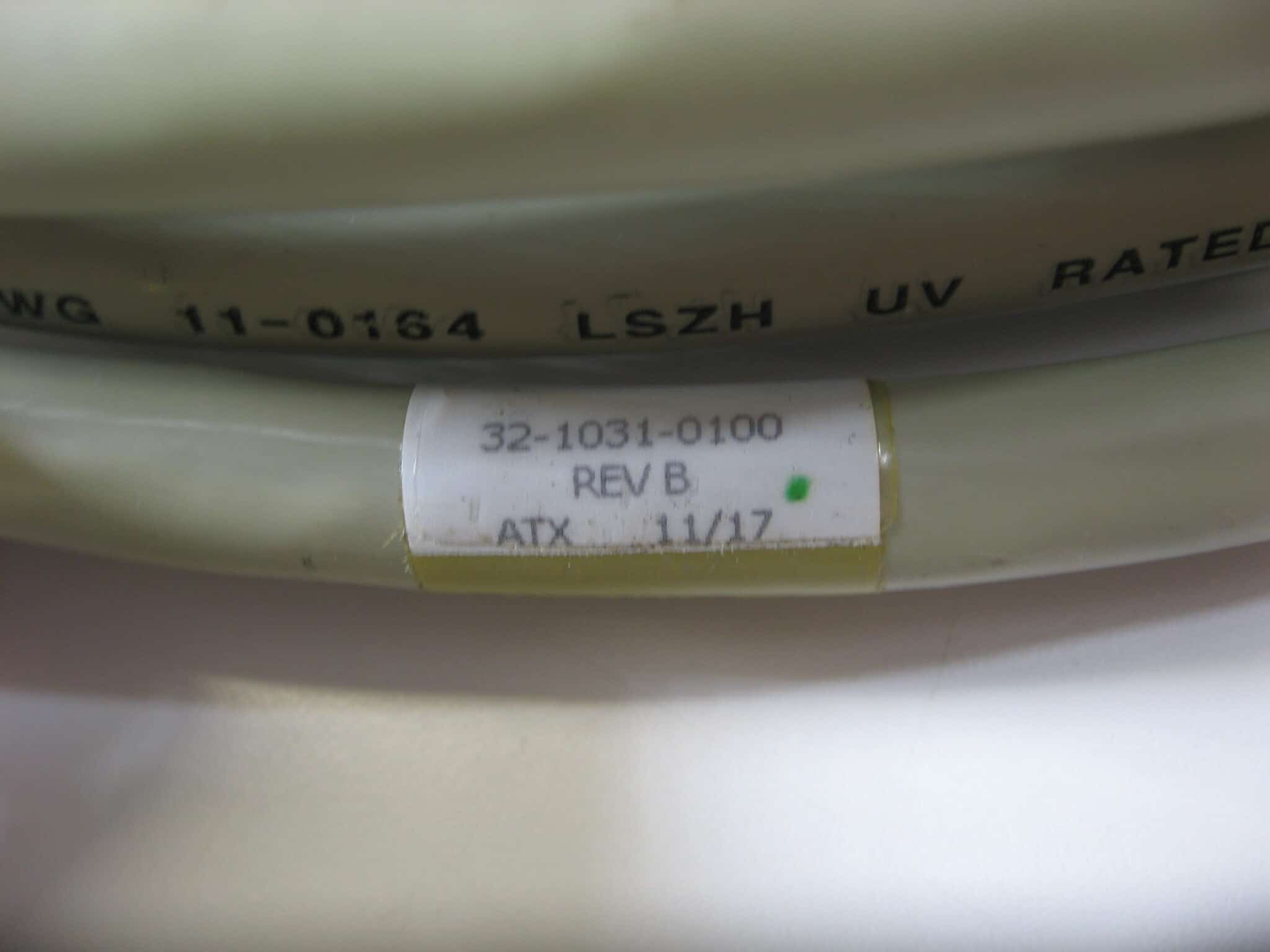 KVH 32-1031-0100 NEW TracPhone V3-IP/ V3-HTS Power / Data Cable 30.5 m ...