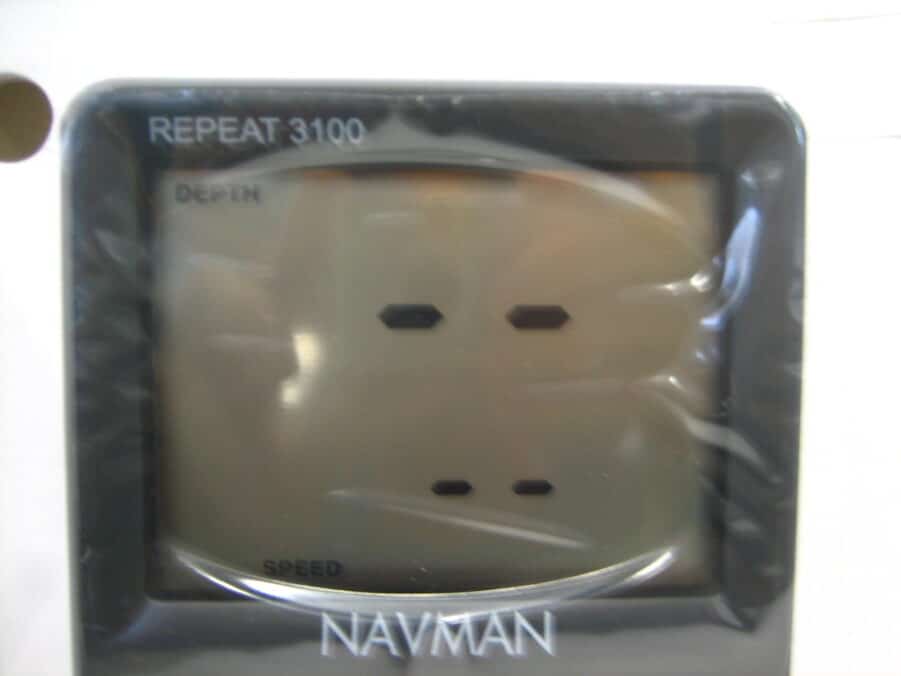 Navman 3100 Repeater - NMEA0183 Digital Data Display - NEW IN BOX ...