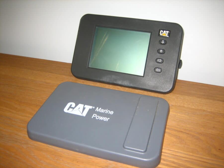 Caterpillar CAT MPD Marine Power Digital Display Excellent Condition ...