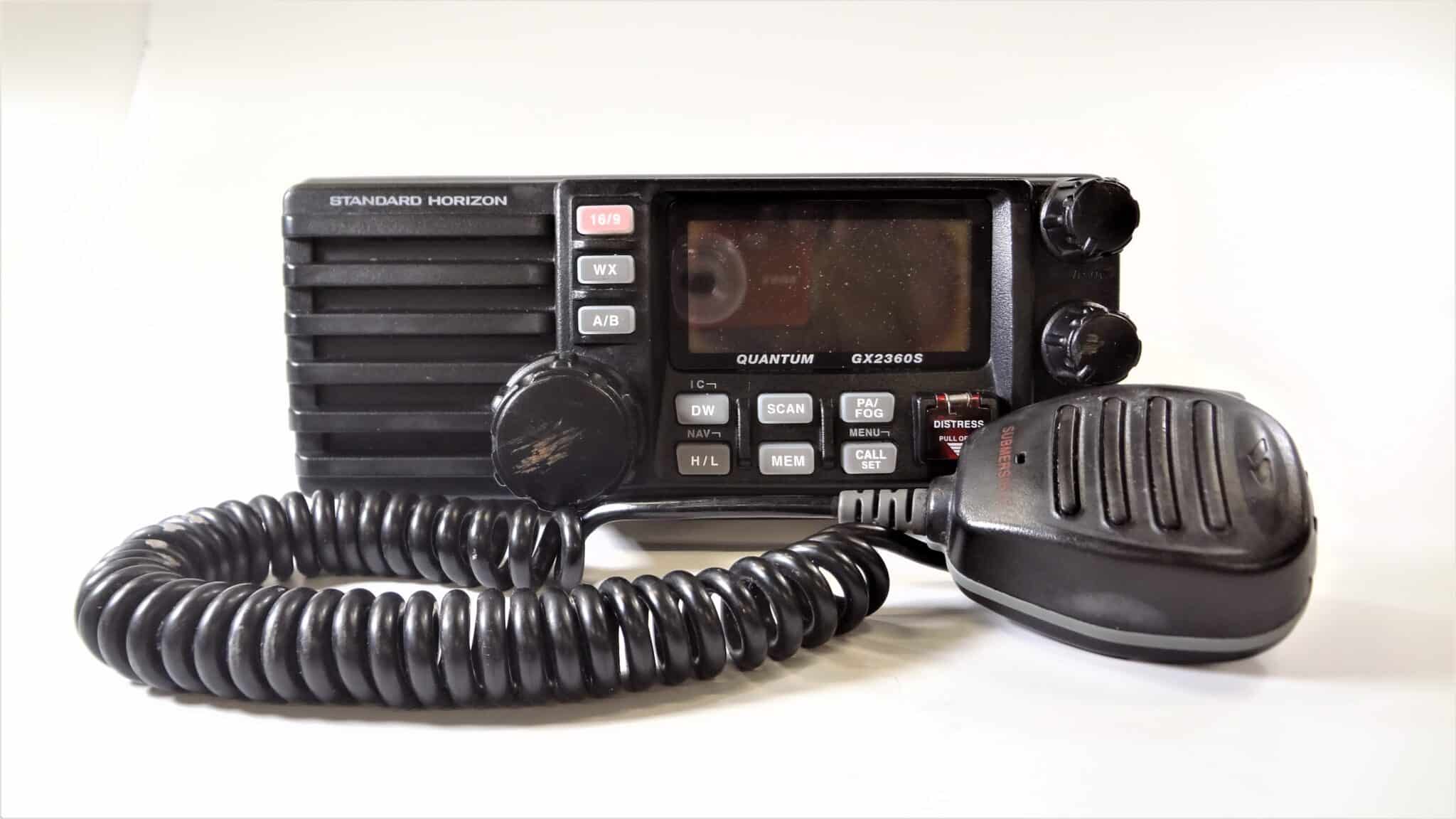 Standard Horizon Quantum GX2360S Submersible Marine VHF Radio ...
