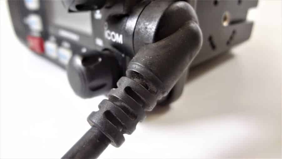 Icom IC-M304 Submersible Marine VHF Radio Transceiver Unit W/ HM-164B ...