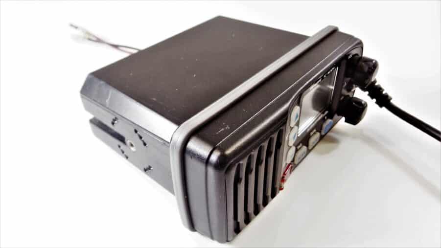 Icom IC-M304 Submersible Marine VHF Radio Transceiver Unit W/ HM-164B ...