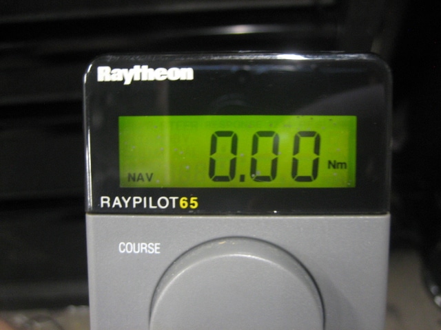 Raymarine/Raytheon Raypilot 65 Autopilot Wired Remote w/ Cradle M81101 ...