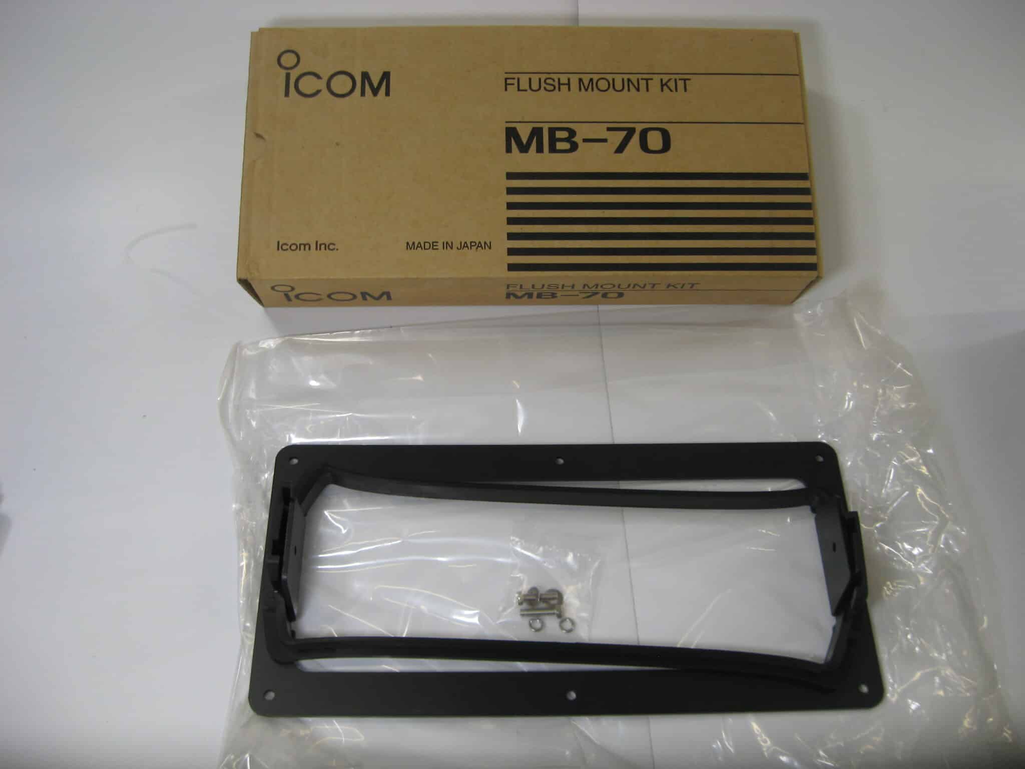 Icom MB-70 Flush Mount Kit Marine for IC-M710RT Single Sideband Radio ...