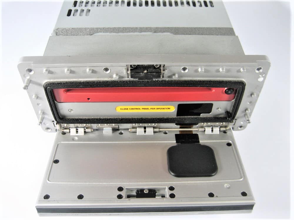 Clarion - CMD4 Marine CD Receiver Head Unit - TESTED - WORKING - Free ...