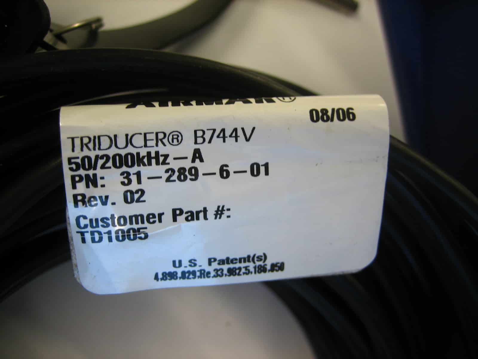 Garmin B744V 6-Pin Thru Hull Transducer w/Speed & Temp for GSD22 (=010 ...