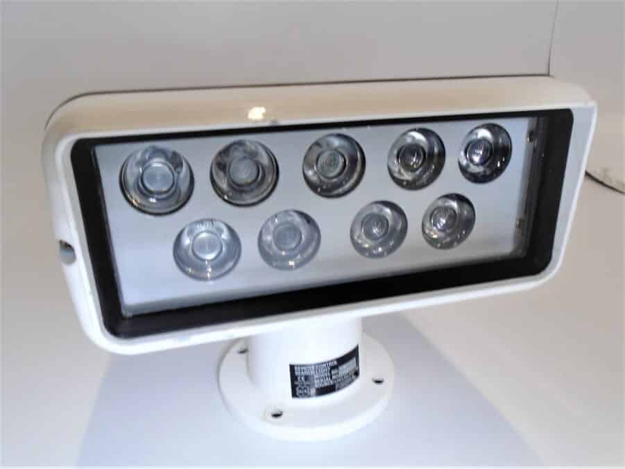 ACR RCL-100 LED Spotlight With Point Pad (Tested) 12/24V - Max Marine ...