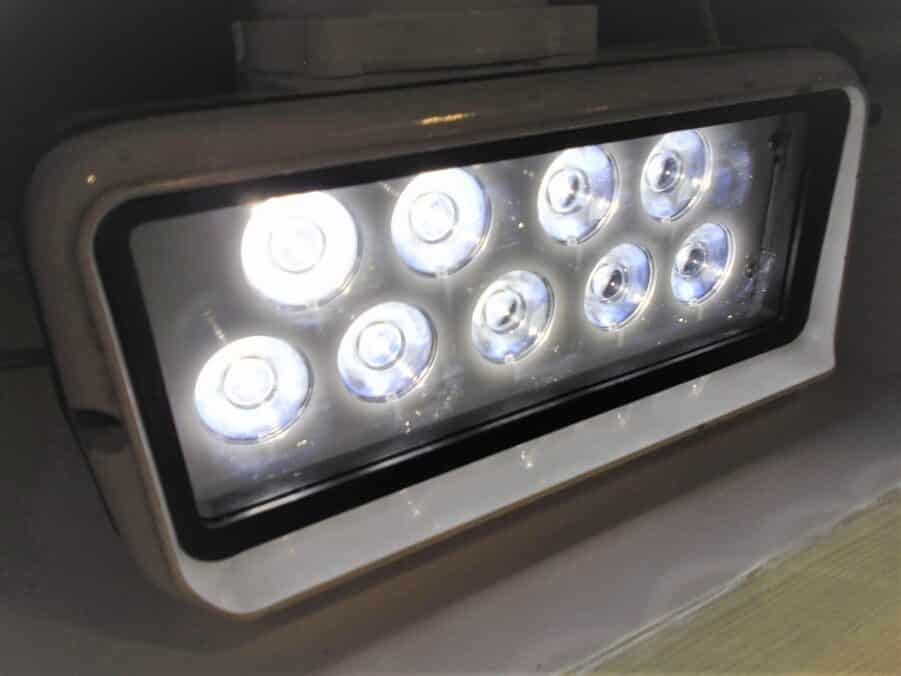 ACR RCL-100 LED Spotlight With Point Pad (Tested) 12/24V - Max Marine ...