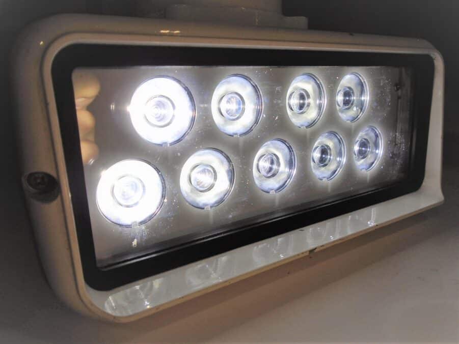 ACR RCL-100 LED Spotlight With Point Pad 12/24V (Tested) - Max Marine ...