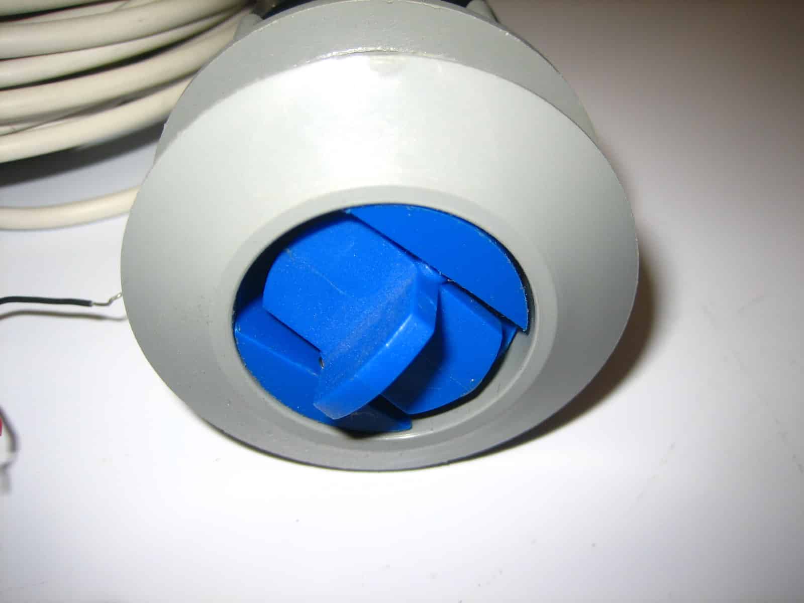 Robertson Dataline Simrad Nylon Speed Sensor Transducer w/Blue ...