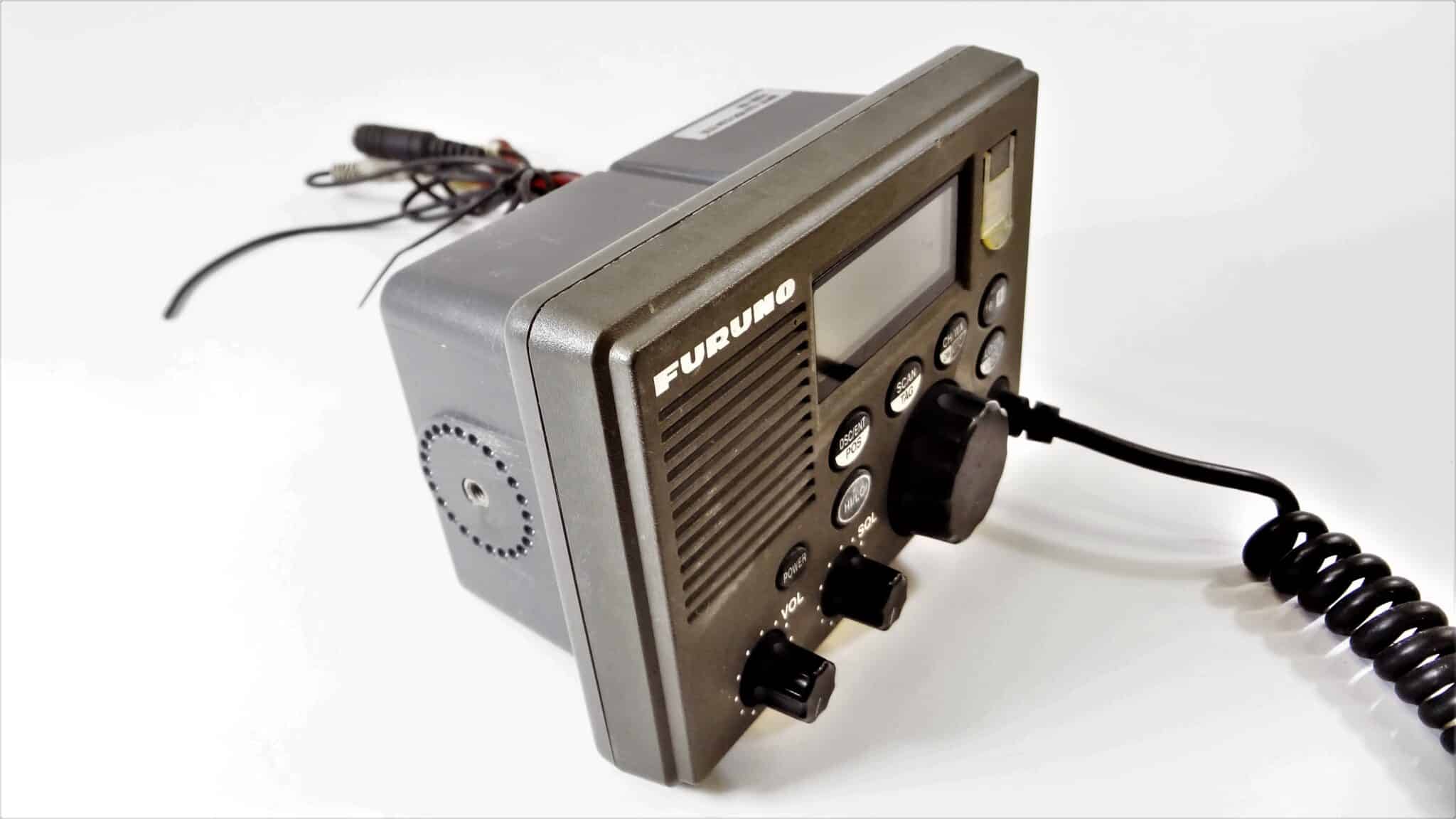 FURUNO FM-3000 Marine Commercial VHF RadioTelephone Transceiver w/ Mic ...