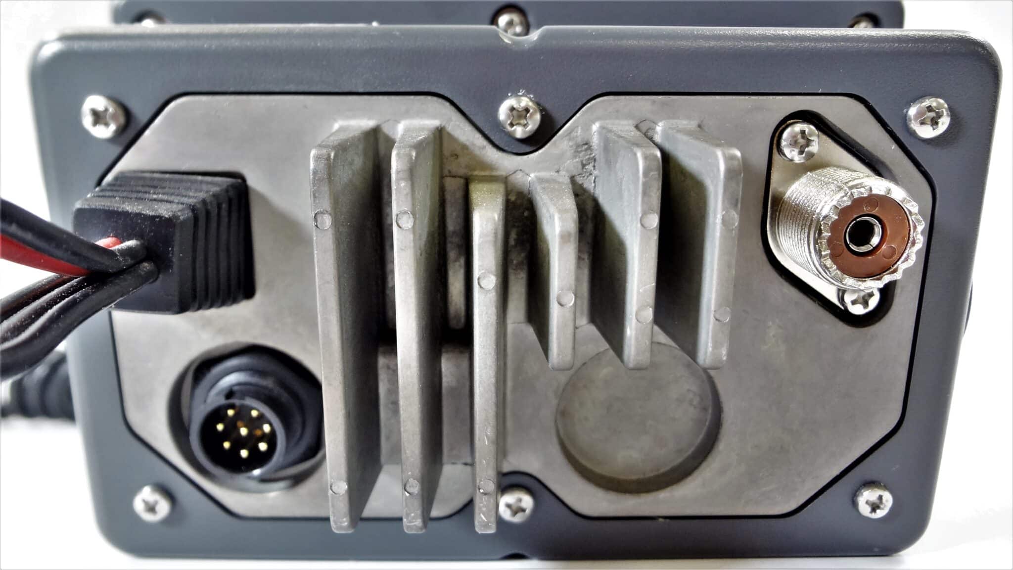 FURUNO FM-3000 Marine Commercial VHF RadioTelephone Transceiver w/ Mic ...