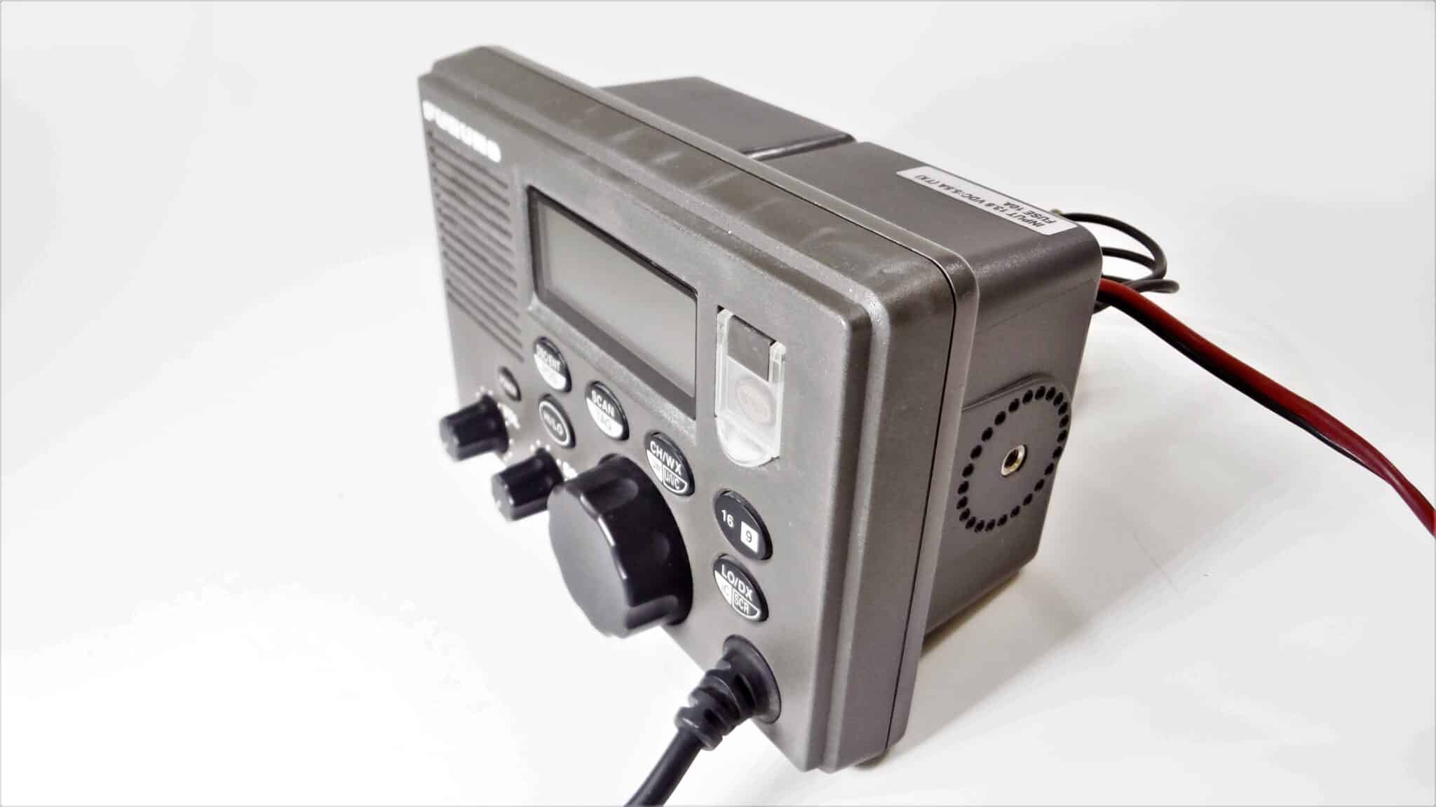 FURUNO FM-3000 Marine Commercial VHF RadioTelephone Transceiver w/ Mic ...