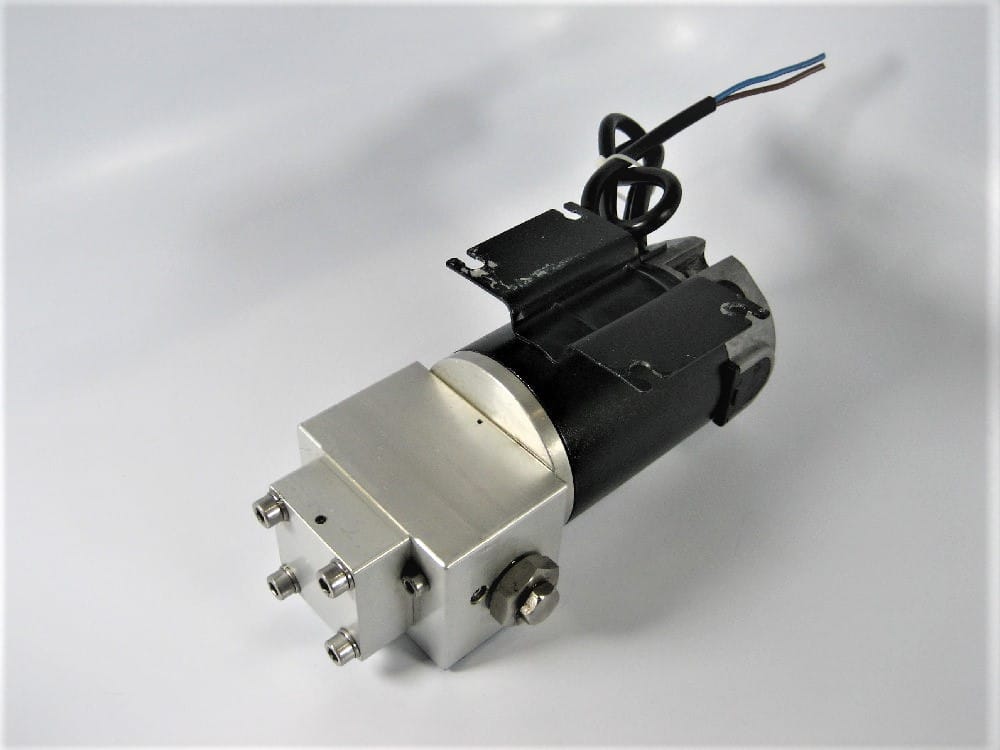 Simrad Robertson RPU160 Boat Autopilot Pump 12V Reversible - TESTED ...