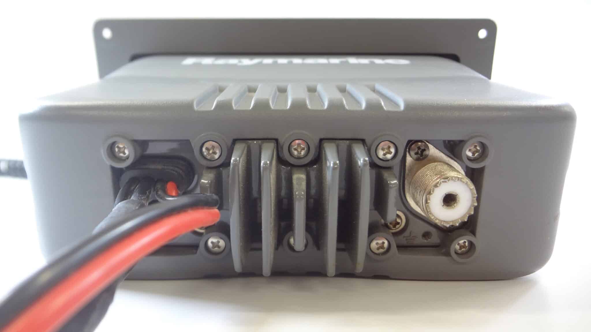 Raymarine RAY218 Marine VHF Two Way Radio Transceiver Unit w/Raymarine ...