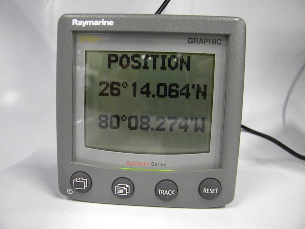 Raymarine ST60+ Graphic Instrument CORE Good Condition - E22075-P - Max ...
