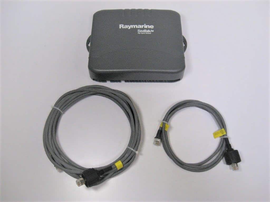 Raymarine E55058 SeaTalk HS Network Switch - (1)5m + (1)1.5m Network ...