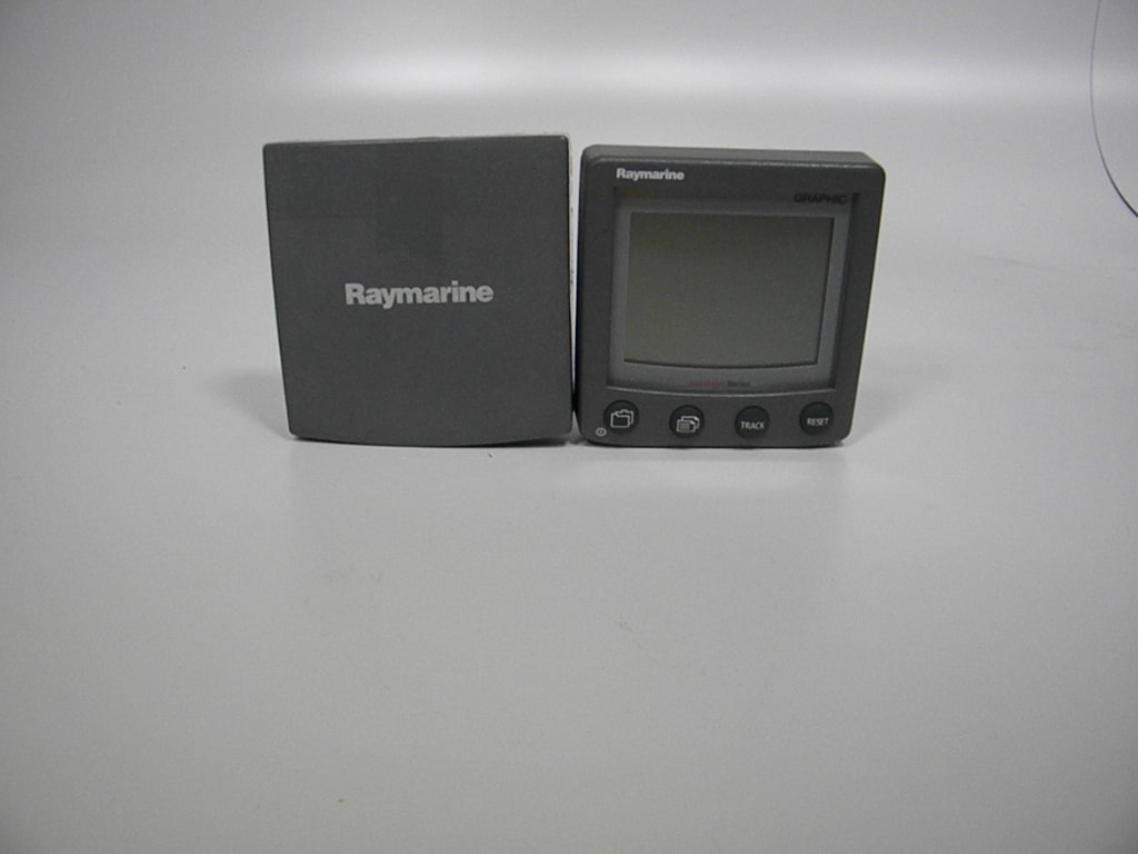 Raymarine ST60+ Graphic Instrument w/Sun Cover - Good Cond E22075-P 90 ...