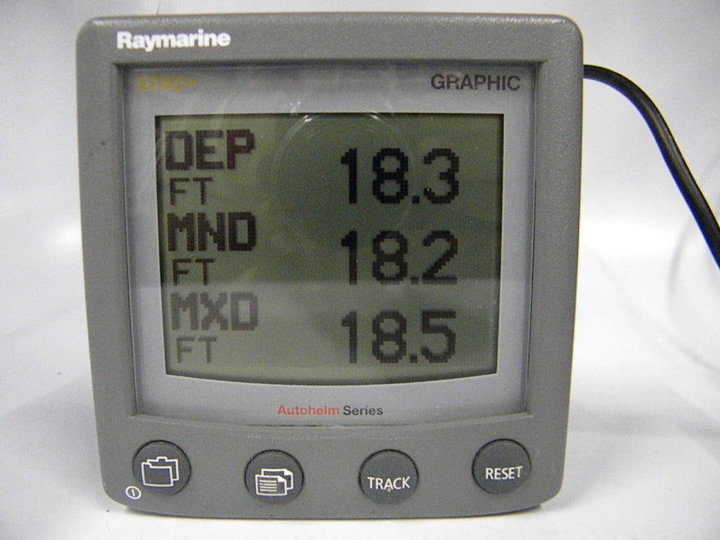 Raymarine ST60+ Graphic Instrument w/Sun Cover - Good Cond E22075-P 90 ...