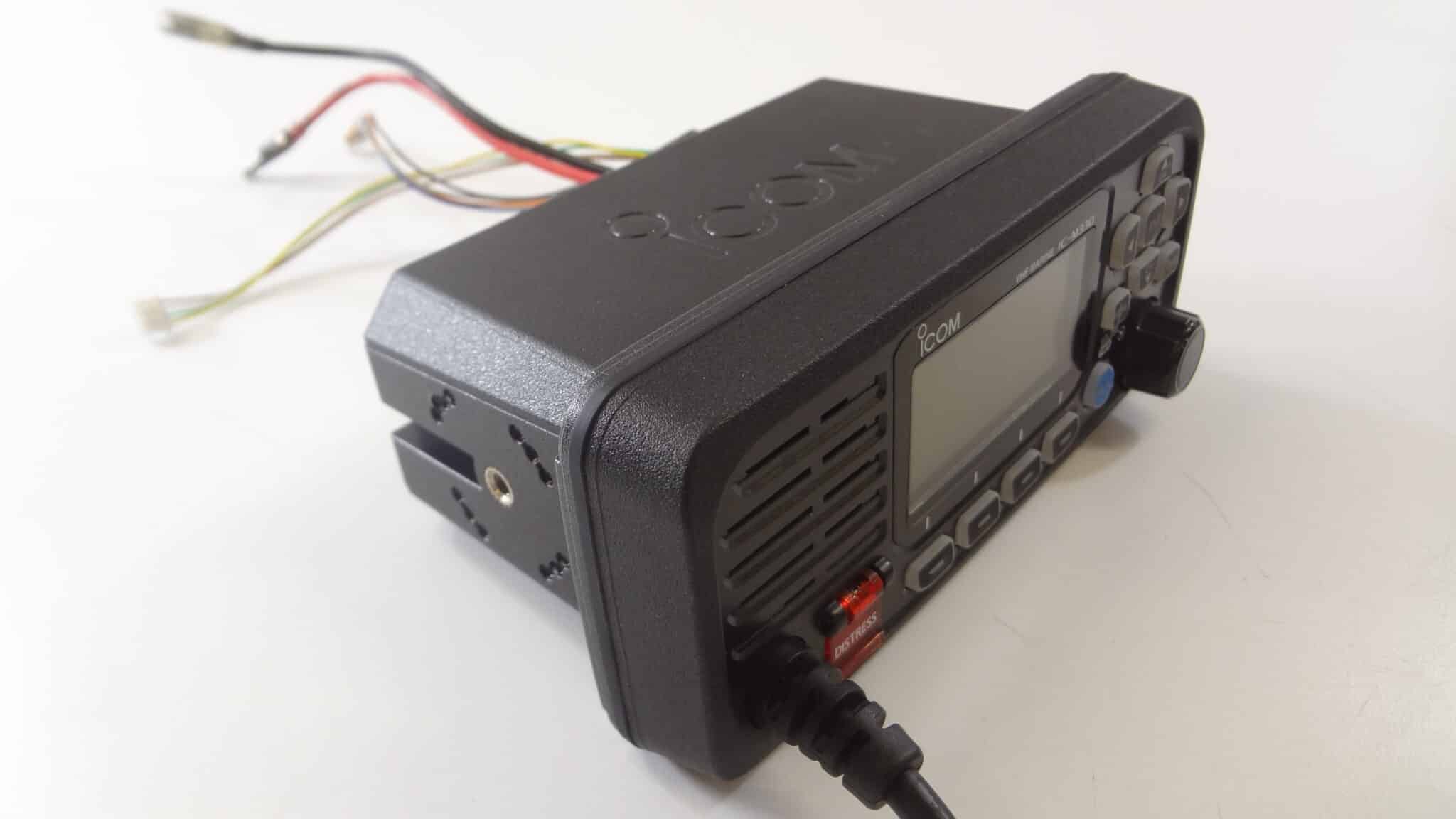 Icom IC-M330 Submersible Marine VHF Radio Transceiver Unit w/ Hand Mic ...