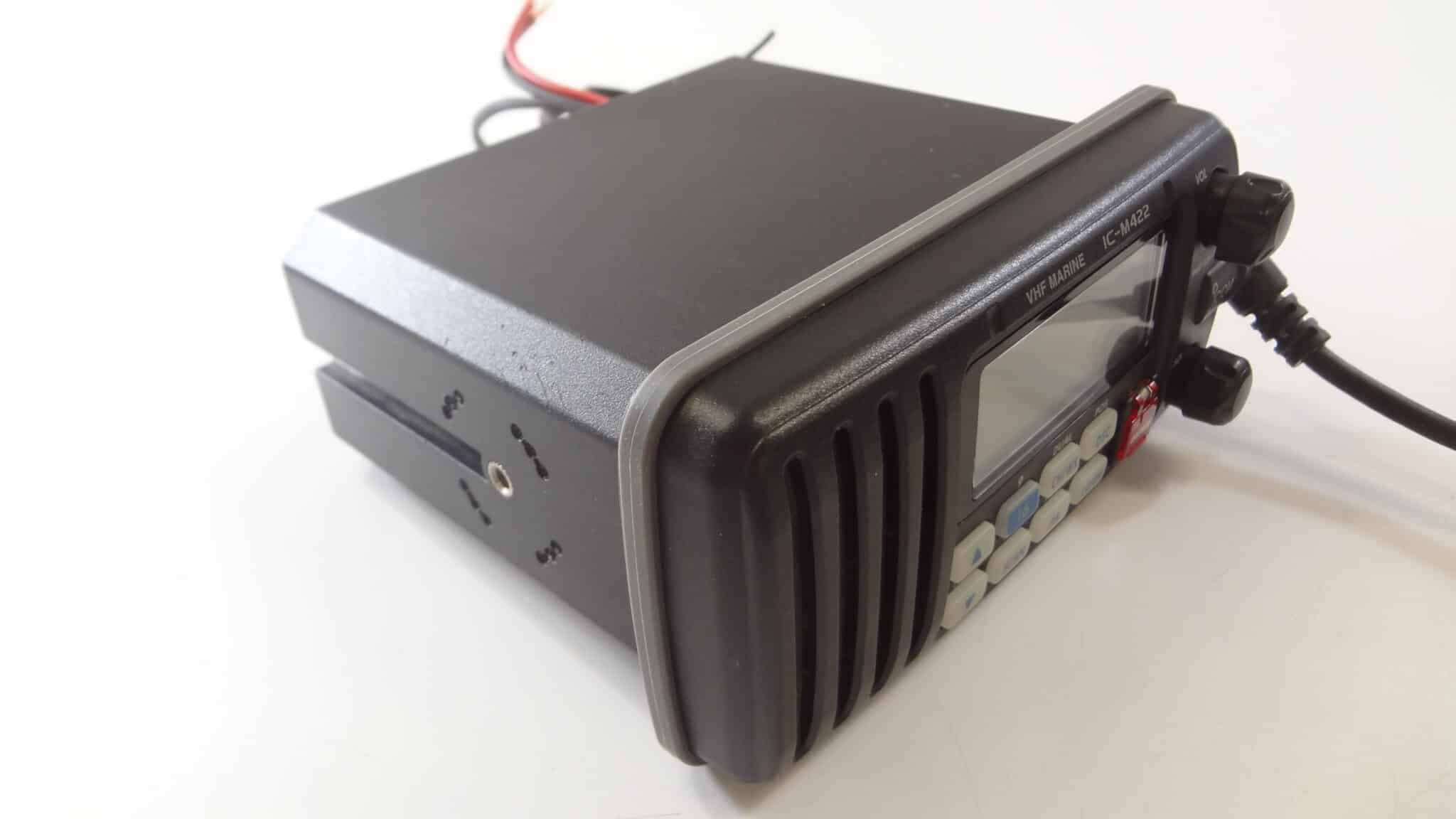 Icom IC-M422 Marine VHF Transceiver Radio Unit w/ Icom HM-150B Hand Microphone!! - Max Marine ...