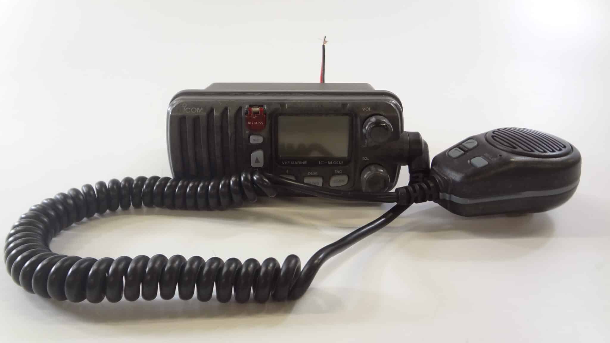 Icom IC-M402A Marine VHF Radio Transceiver Unit w/ HM-141B Hand ...