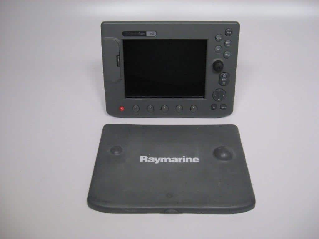 Raymarine C80 Classic Display w/Sun Cover *NEW LCD* - E02020 - 90 Day ...