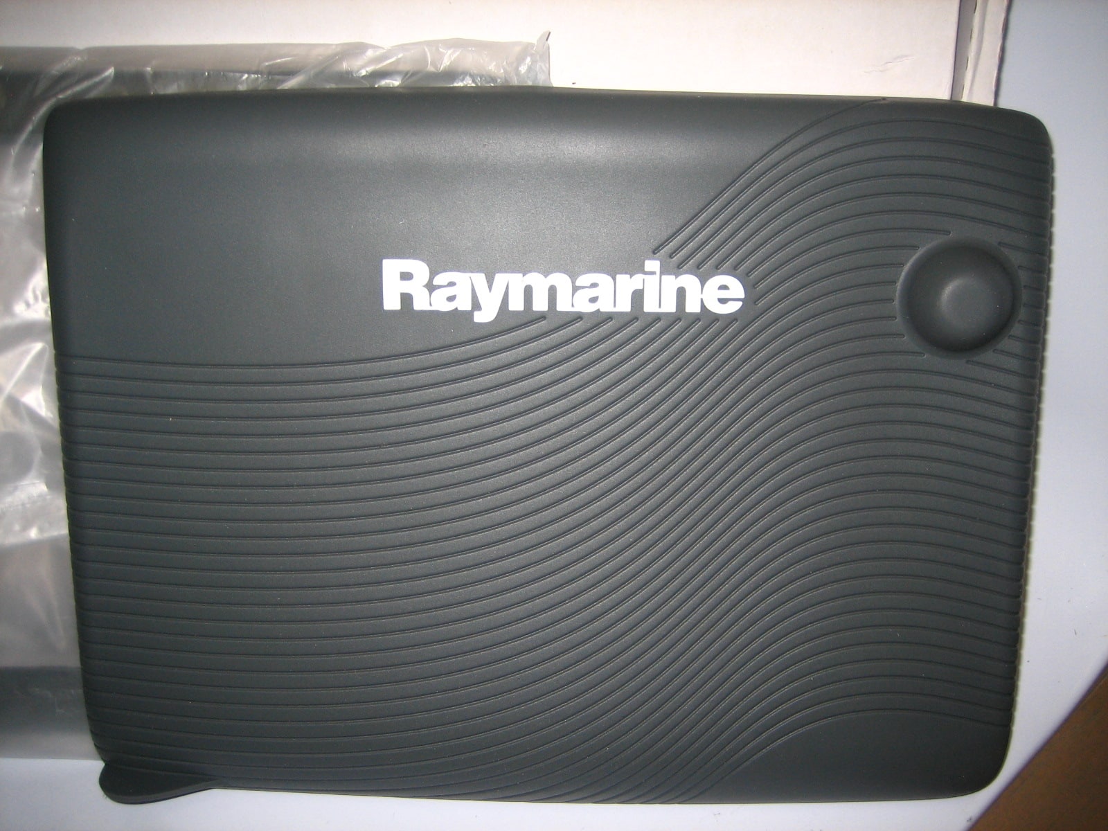 Raymarine *PARTIAL KIT ONLY* - (Part of R70011 C/E Classic Mounting ...