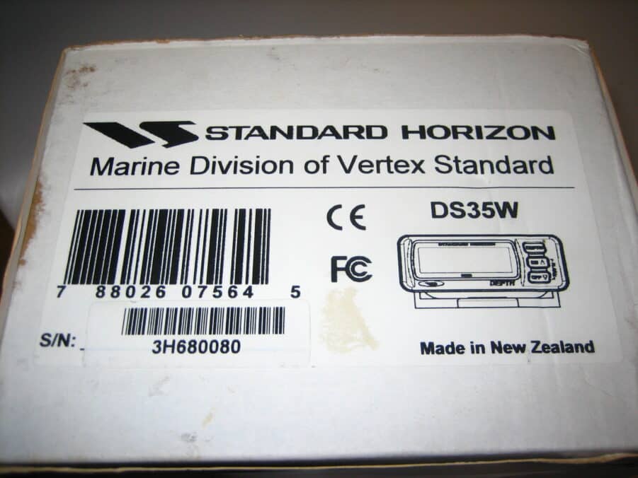 Standard Horizon Digital Depth Sounder Instrument DS35W *NEW OPEN BOX ...