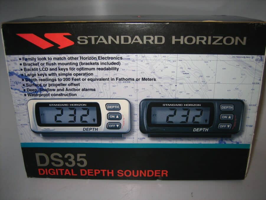 Standard Horizon Digital Depth Sounder Instrument DS35W *NEW OPEN BOX ...