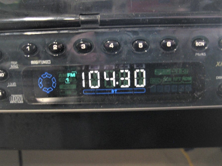 Clarion - XMD1 AM/FM CD Marine Stereo - Used - TESTED - WORKING - Free ...
