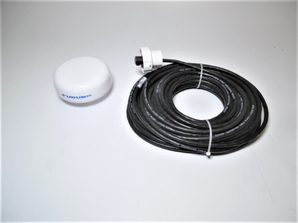 Furuno - GP-330B - GP-320B Replacement - W/ 7 Pin Cable - Great Cond ...
