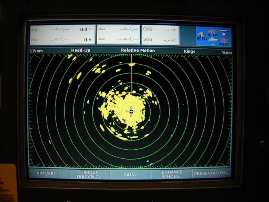 Raymarine C70 Classic Display + Suncover - E02018 - 90 Day Warranty ...