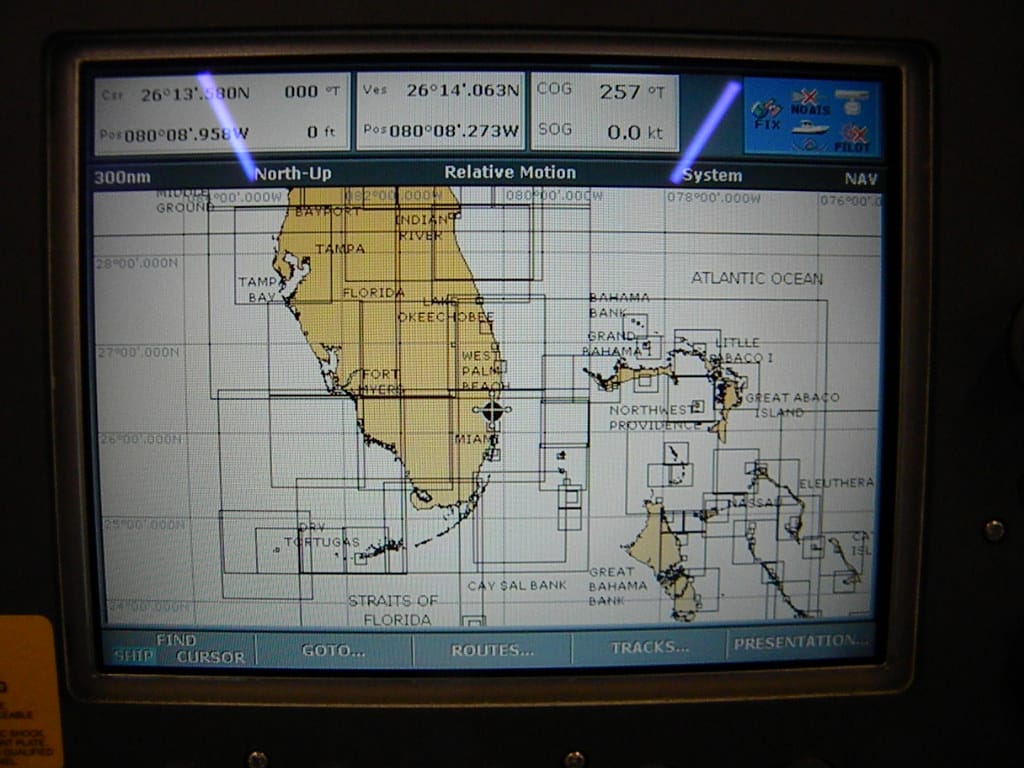 Raymarine C70 Classic Display + Suncover - E02018 - 90 Day Warranty ...