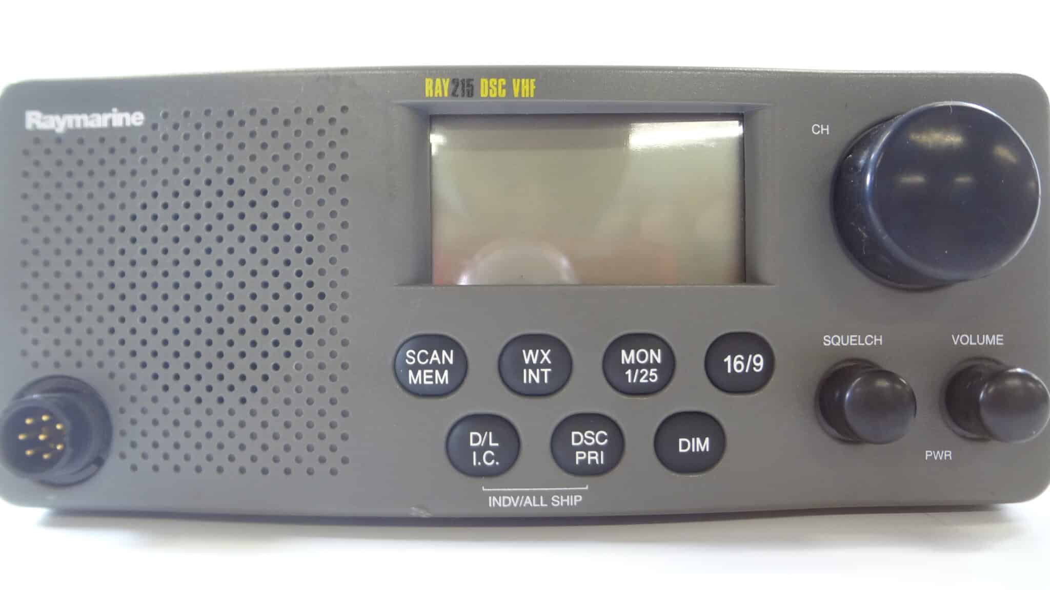 Raymarine RAY215 VHF DCS Marine Two-Way Submersible Radio Transceiver ...