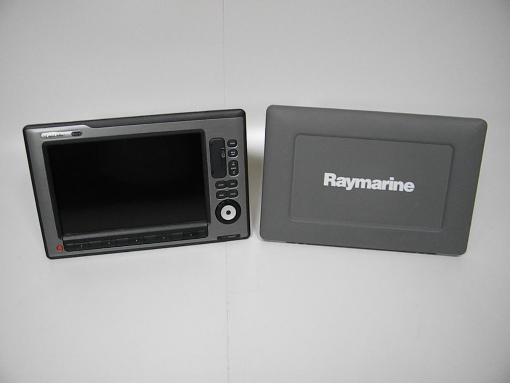 Raymarine E120w HybridTouch MFD w/Accessories -E62223- Tested! 90 Day ...