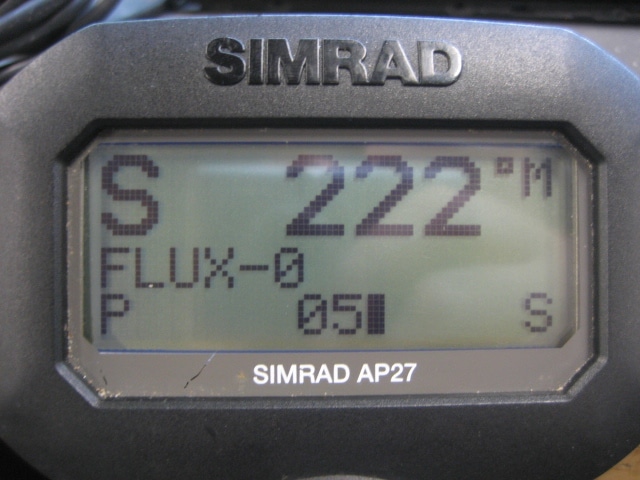 Simrad AP27 Handheld Autopilot Control Head - 22088090 - 90 Day ...