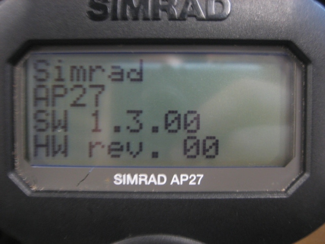 Simrad AP27 Handheld Autopilot Control Head - 22088090 - 90 Day ...